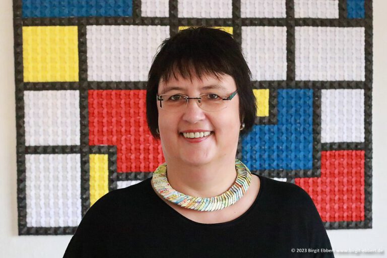 Künstlerinnen Archive - www.vergessene-frauen.de